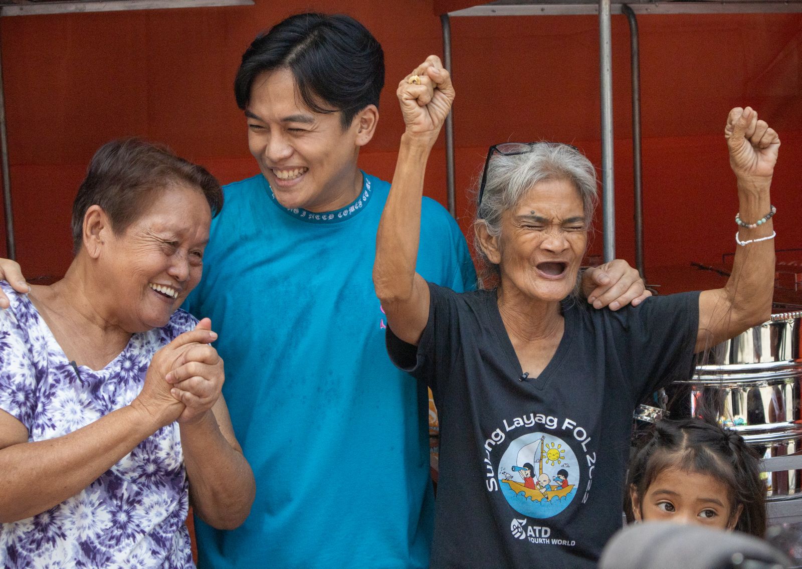 Inspiring generosity in Manila: Dear SV reaches out to forgotten residents