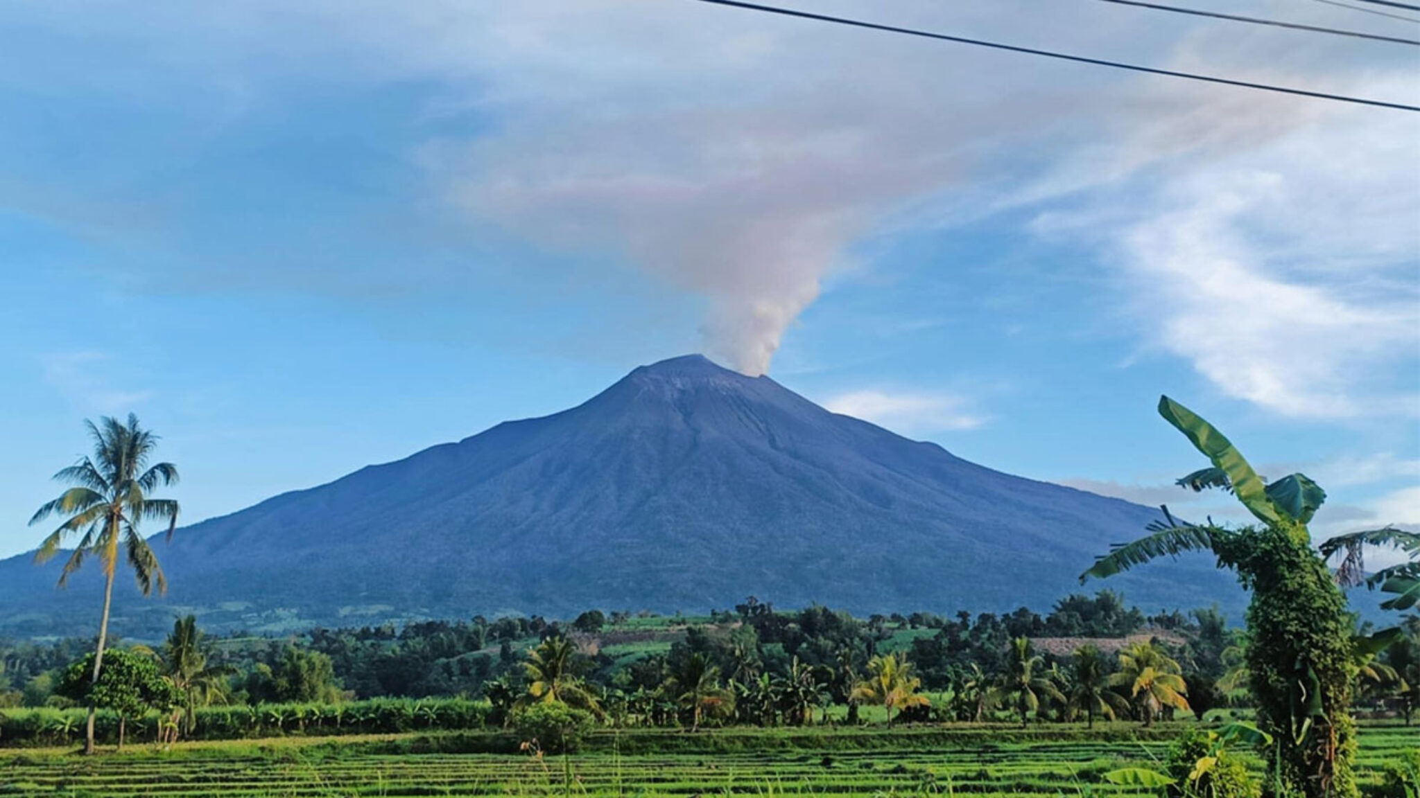 8 ash emissions, 30 volcanic quakes recorded in Kanlaon Volcano
