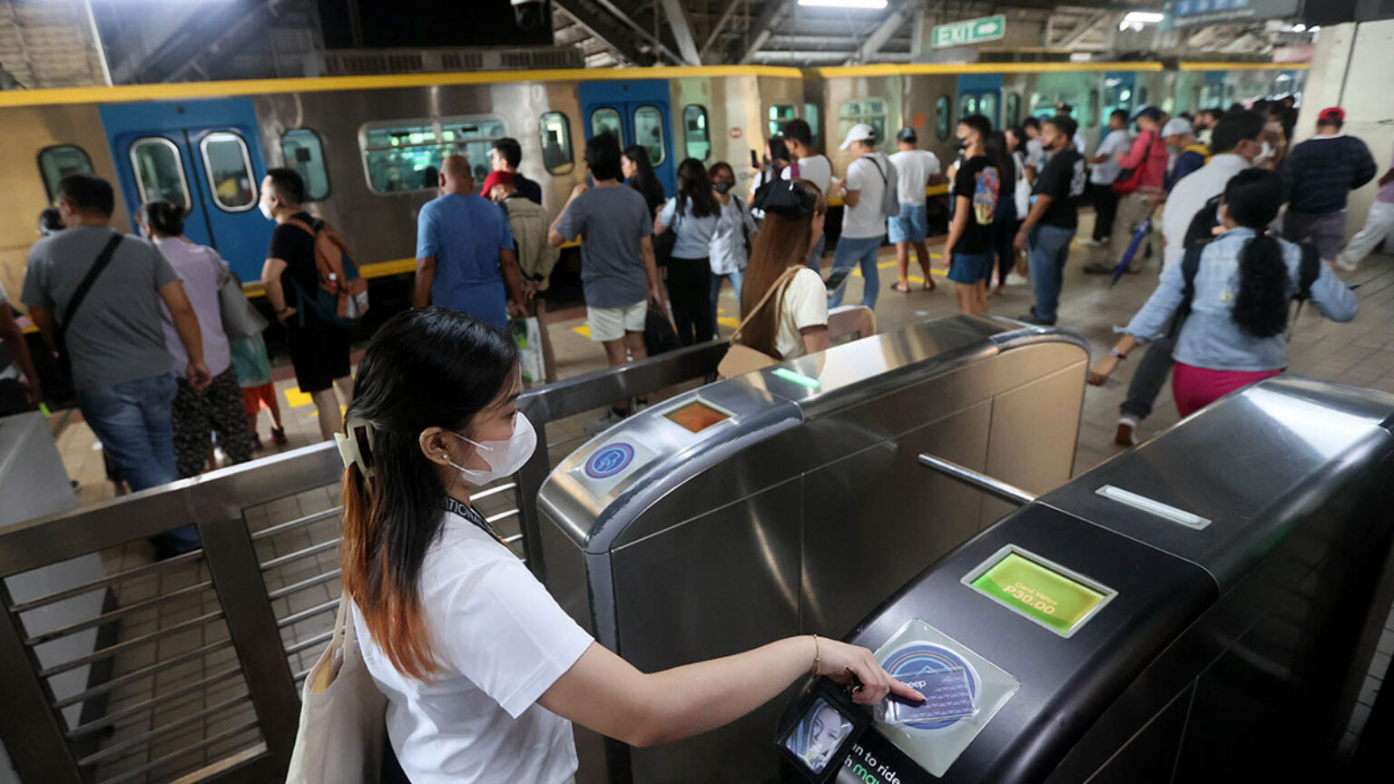 LRT 1 minimum fare up from P15 to P20 in April