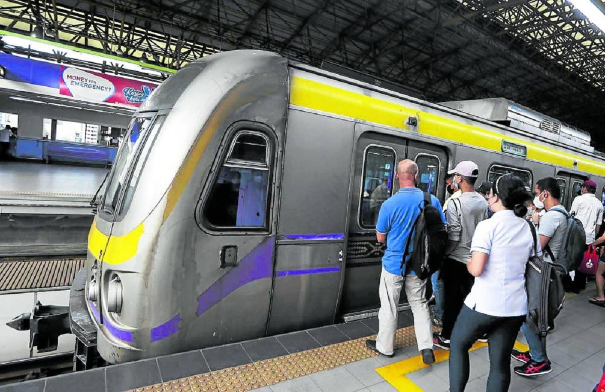 Over 2.8 M passengers avail of DOTr's 12-day free train rides