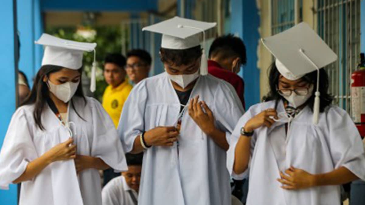 Castro: DepEd voucher scam happened under Dutertes' watch