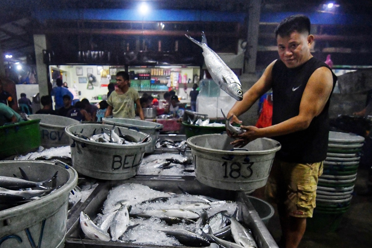 Pangasinan bangus growers brace for fish kills amid extreme heat