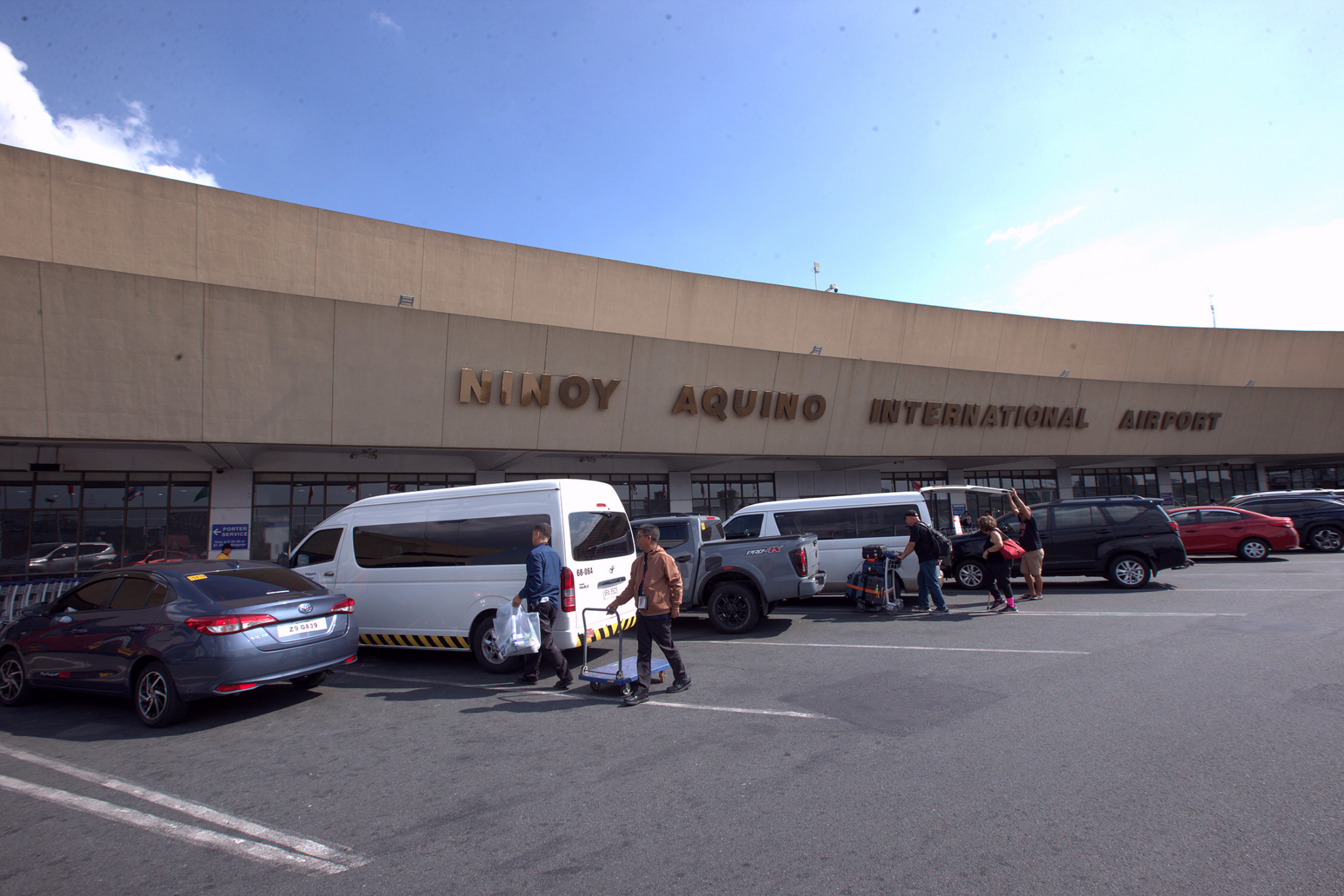 4-year-old girl killed in Naia car crash laid to rest in Batangas