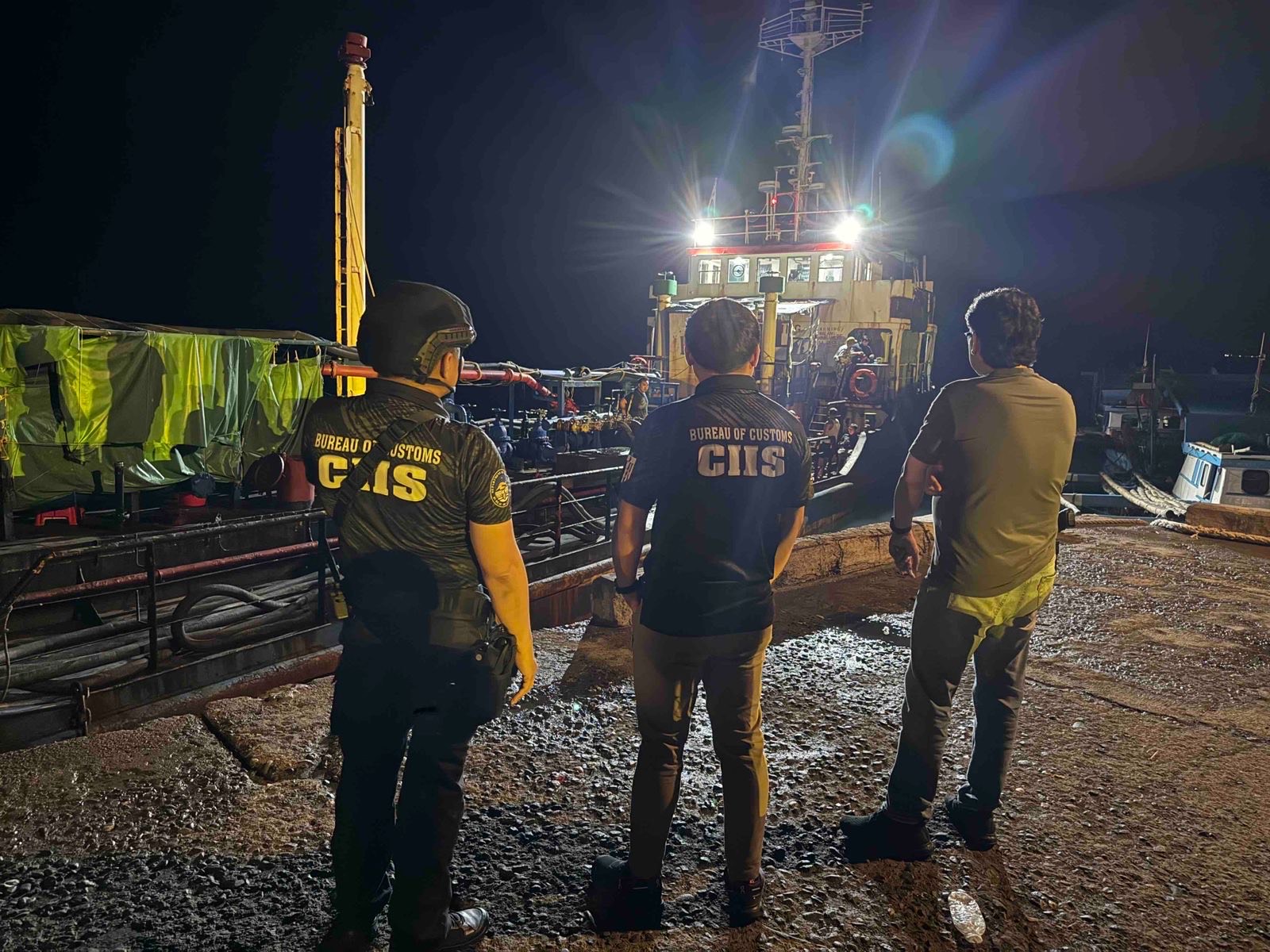 P219.5-M ‘smuggled’ fuel seized at La Union port; 21 nabbed