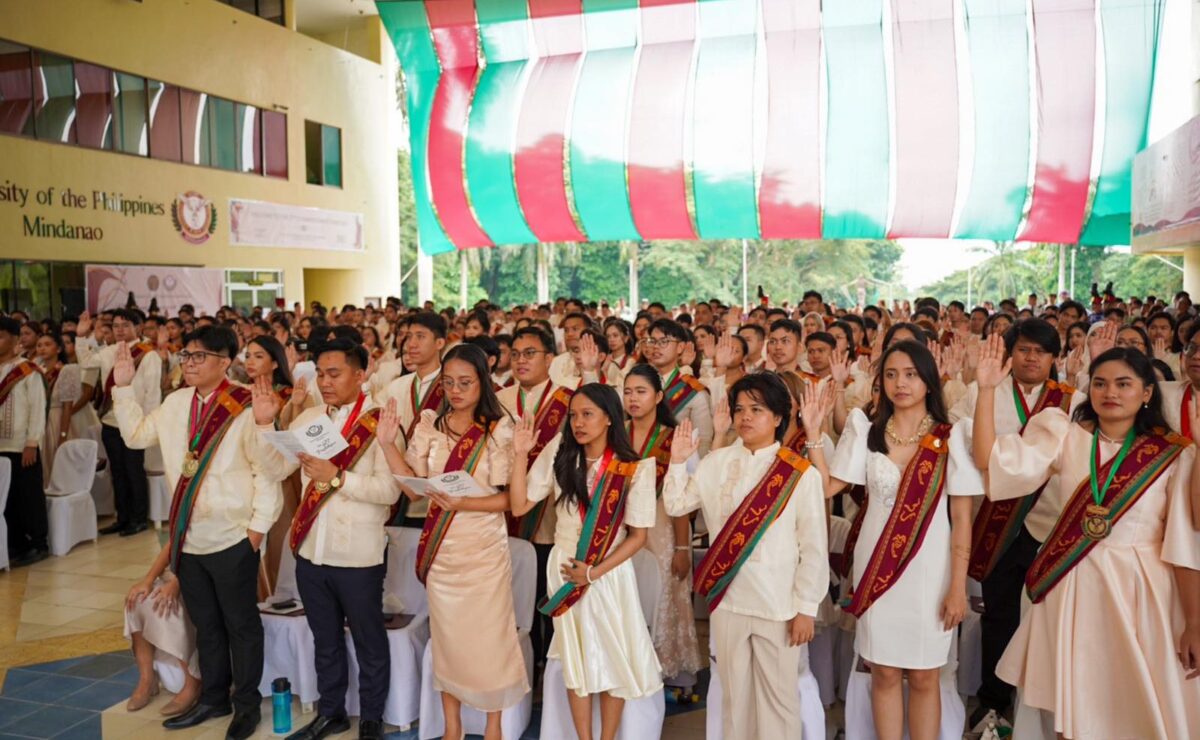 Angara to UP Mindanao graduates: Go where the wound is