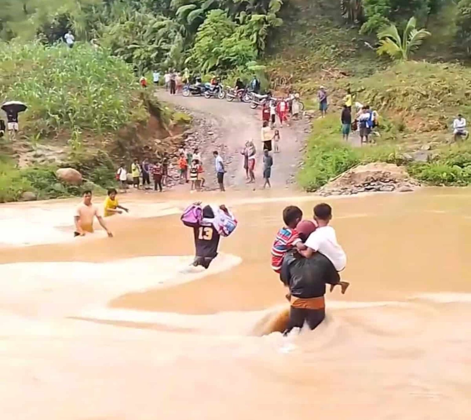 Zamboanga del Sur town pushes bridge project for student safety