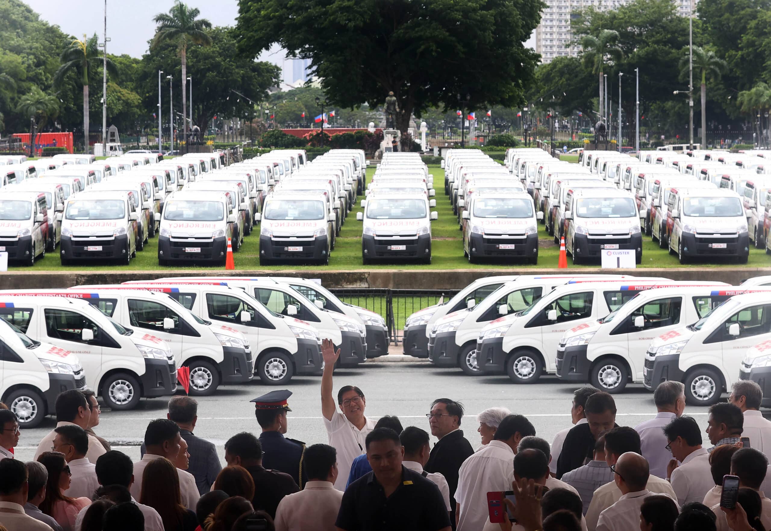 Marcos: All PH cities, towns to get vehicles for medical use