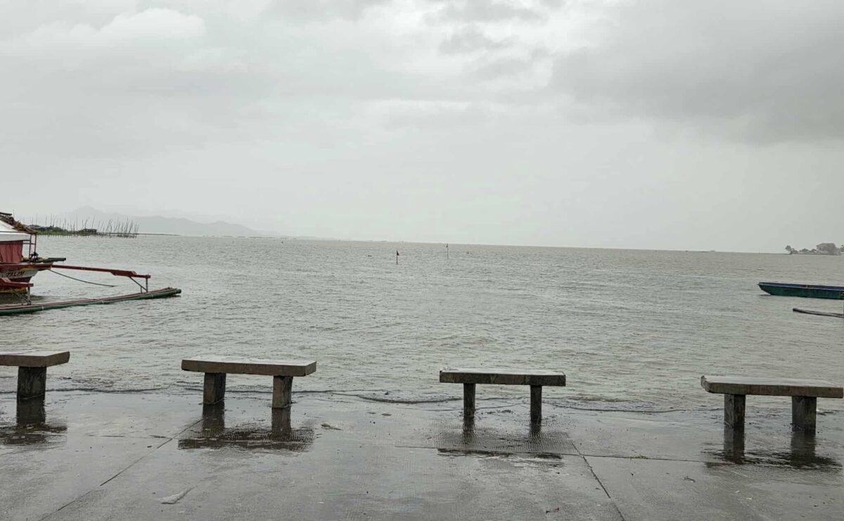 Laguna de Bay exceeds critical water level due to habagat