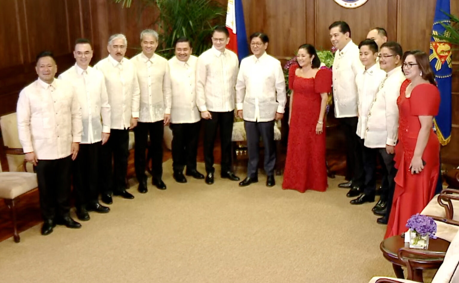 Marcos arrives at Batasang Pambansa Complex for 4th Sona