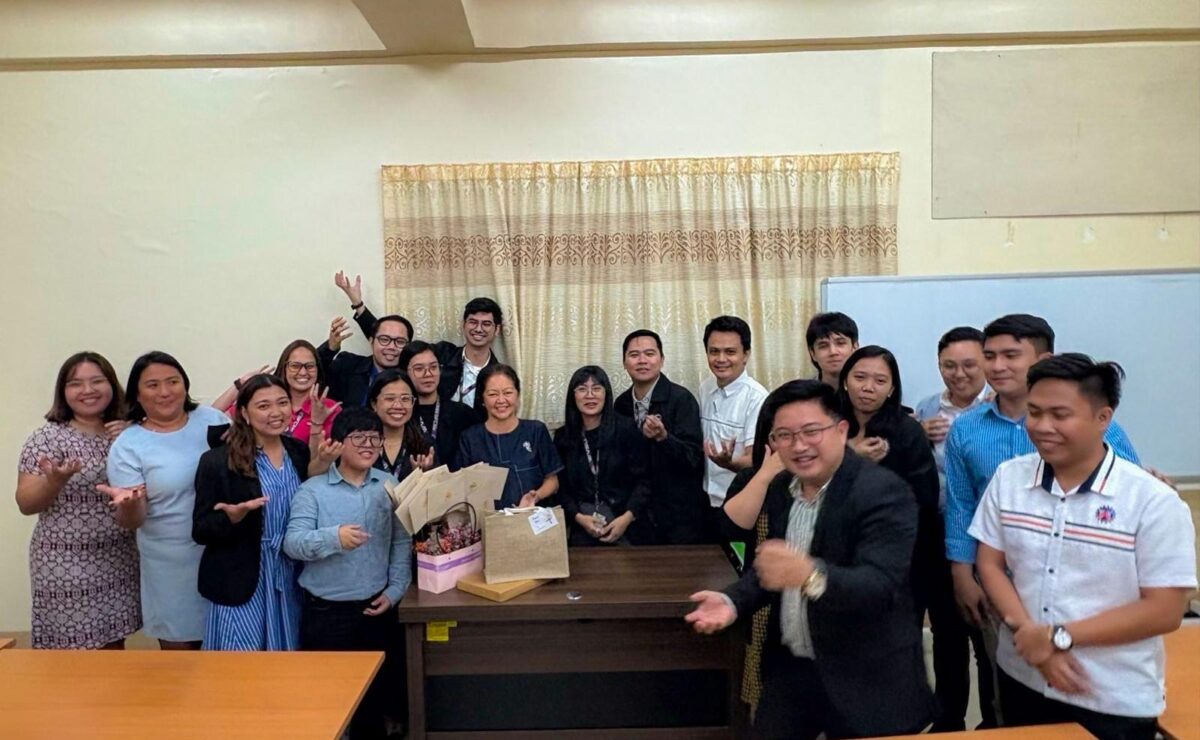 First Lady Liza Marcos starts new semester teaching law at WVSU