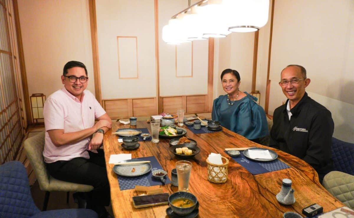 Aquino meets Robredo, Magalong on education, anti-corruption