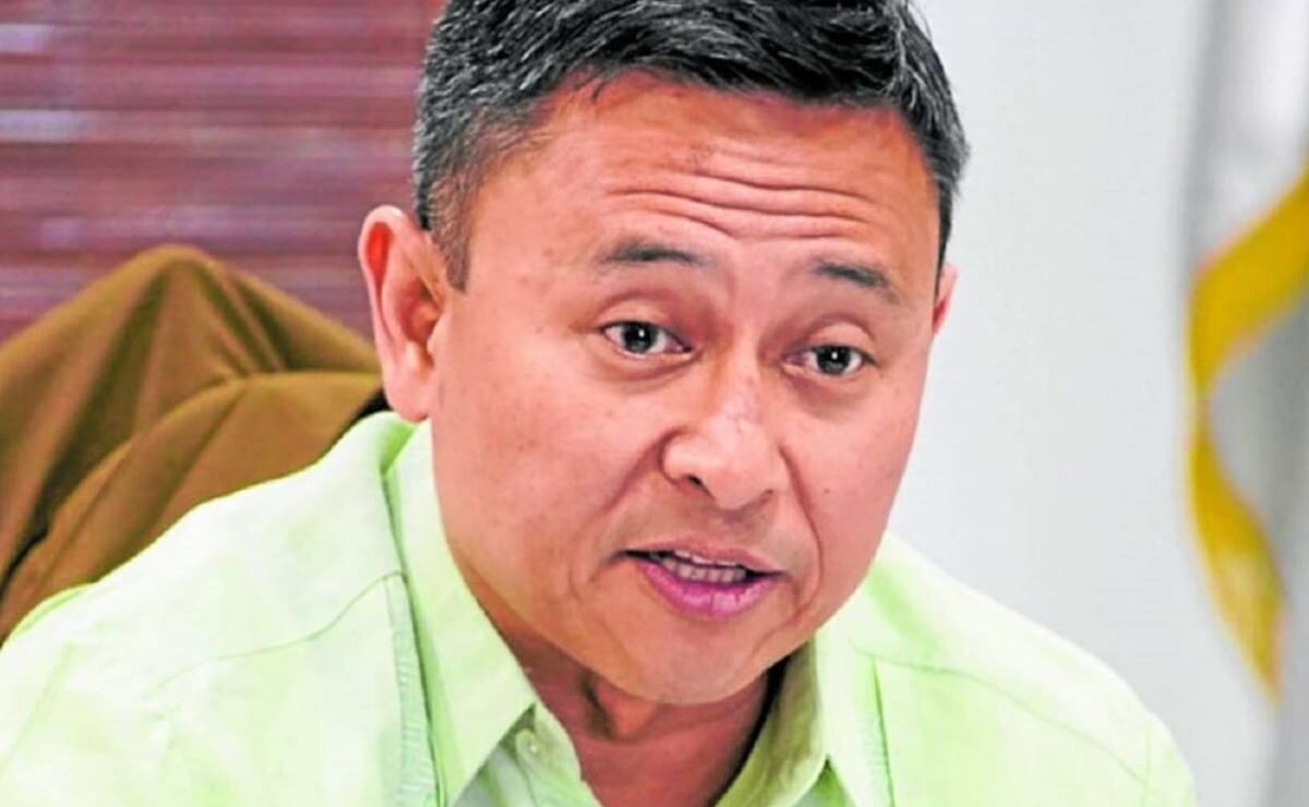 Angara asks lawmakers to pass bills on feeding, teacher reforms