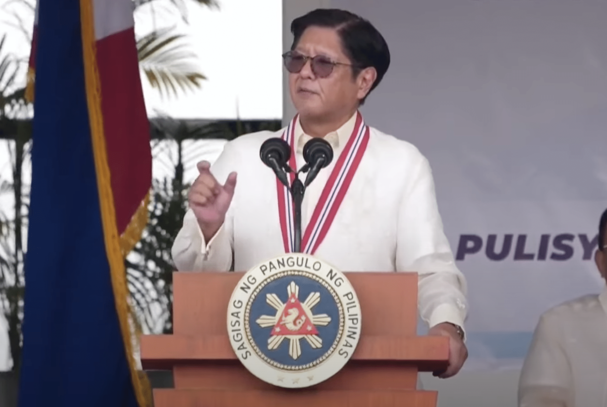Marcos vows stronger consumer protection against online fraud