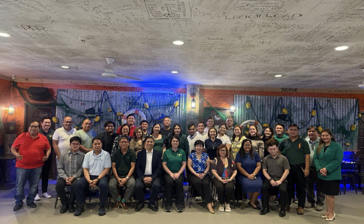 LOOK: Duterte, defense team celebrate Senate archival of case