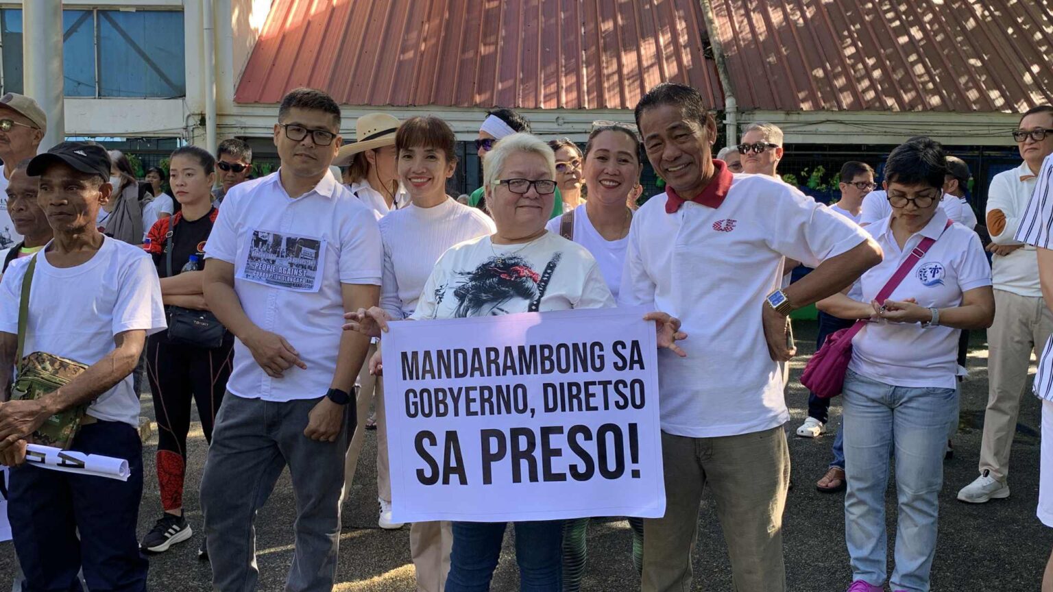 Olongapo youth, civic groups mount anti-corruption rally