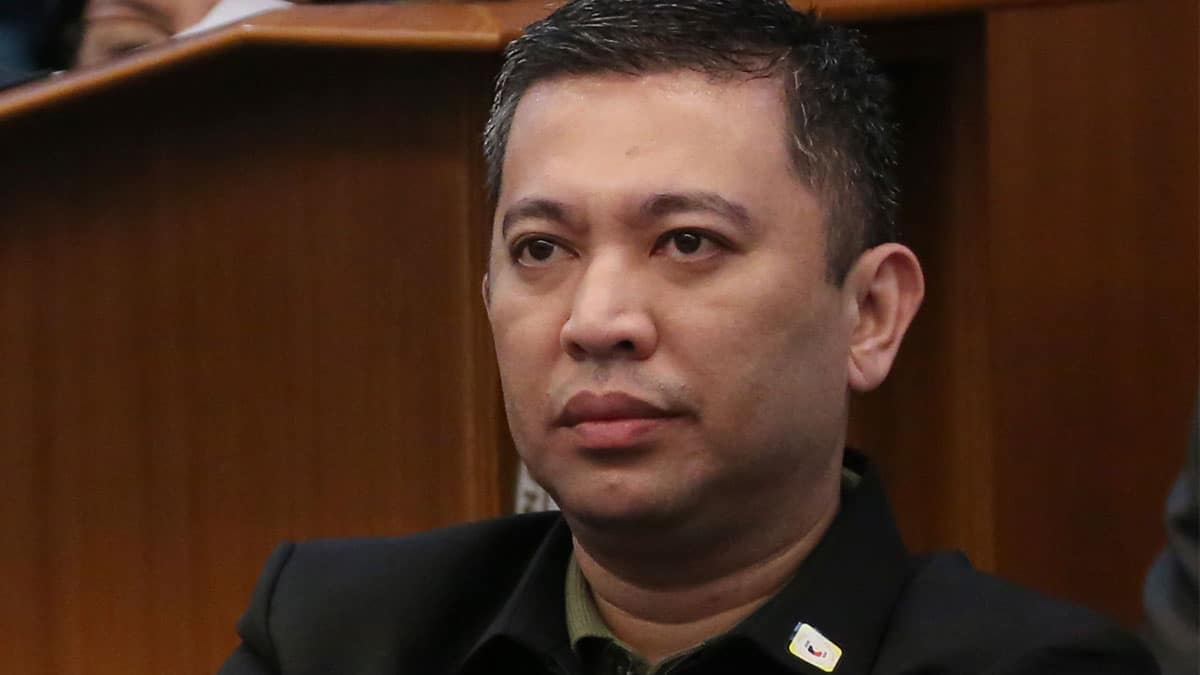 Ex-DPWH exec claims getting threats after dropping exposé