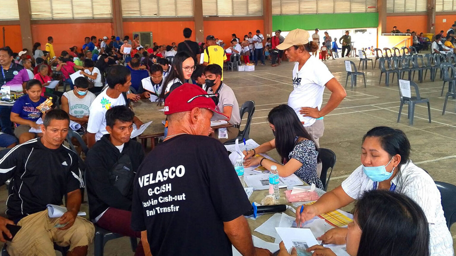 NHA cash aid reaches 391 families in Sierra Bullones, Bohol