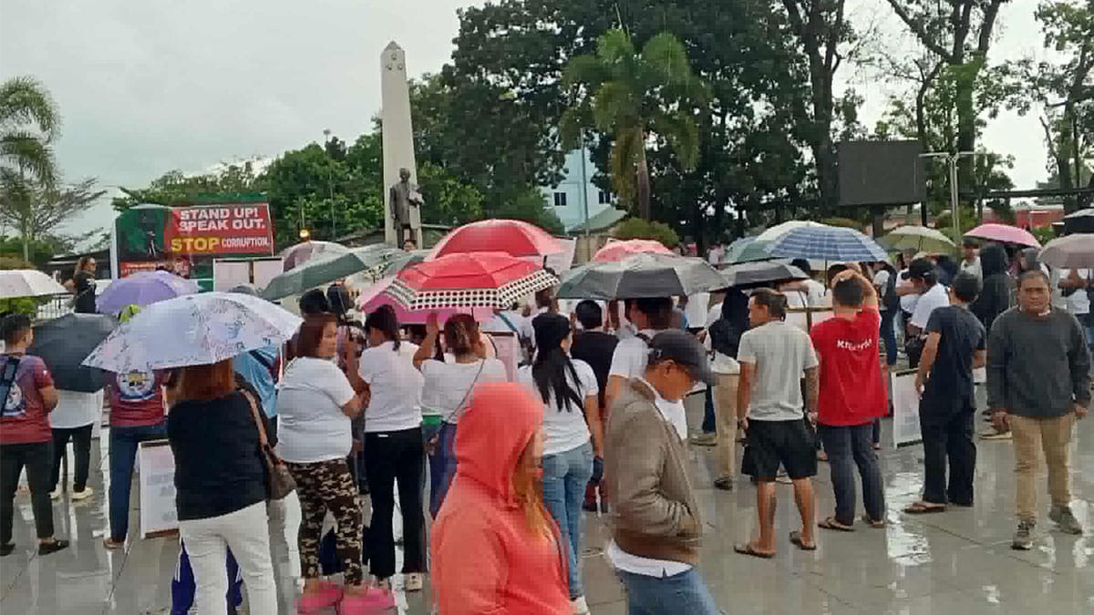 Flood-hit Valencia City joins anti-corruption drive