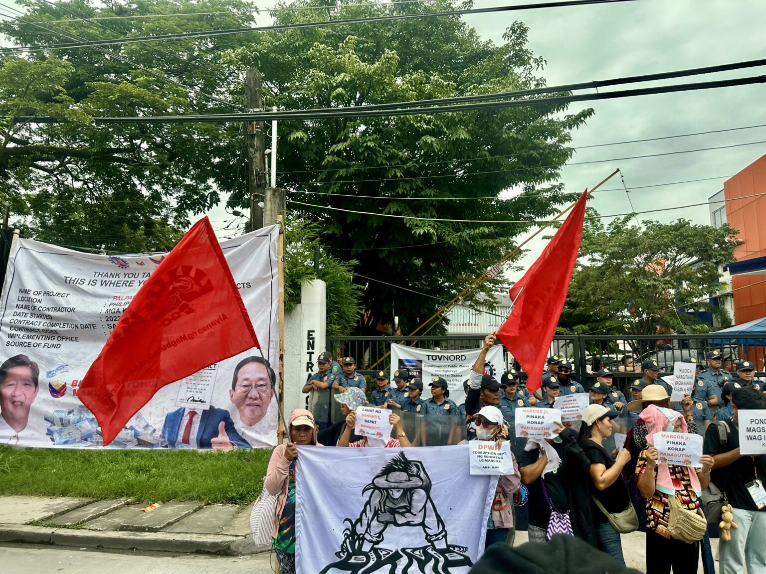 Students, groups stage rally at DPWH Bulacan headquarters