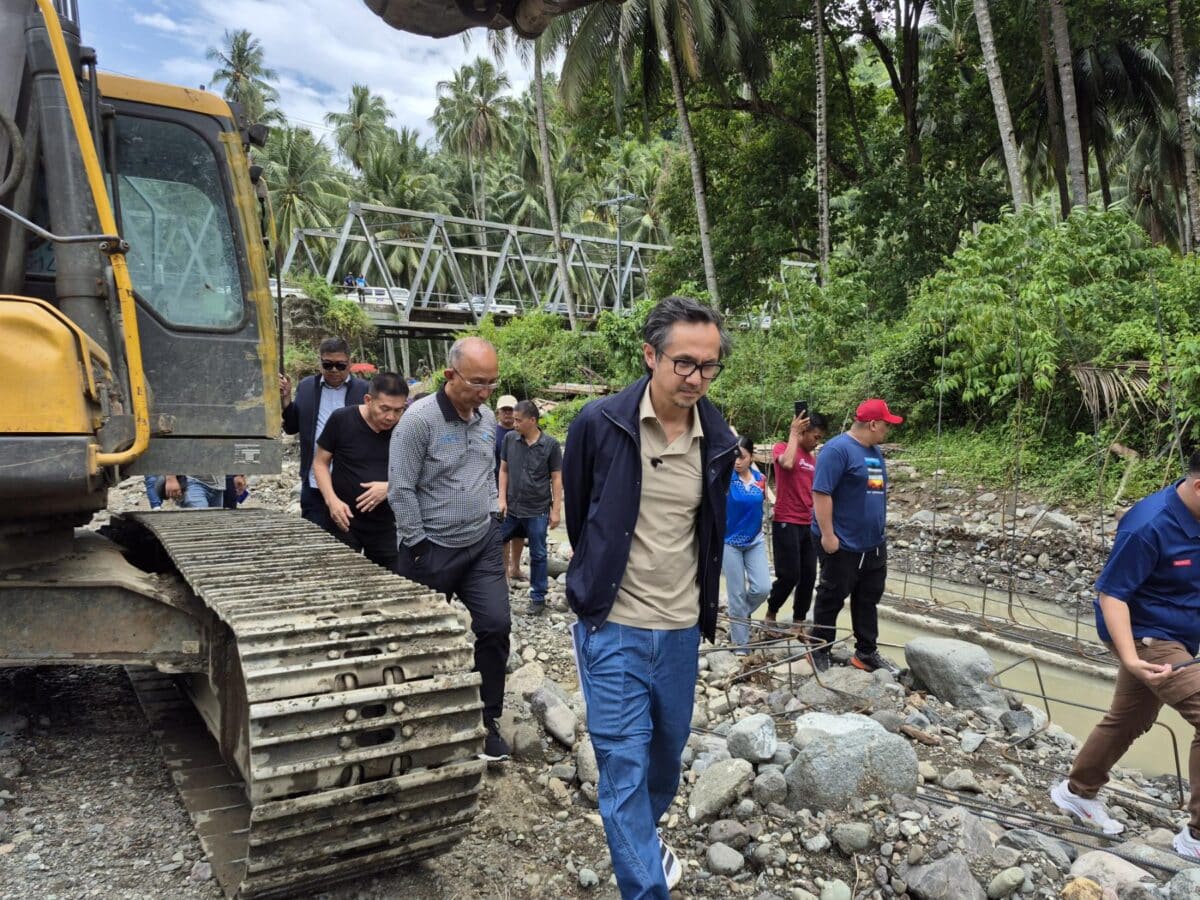 Dizon tells Davao execs: Explain ‘ghost project’