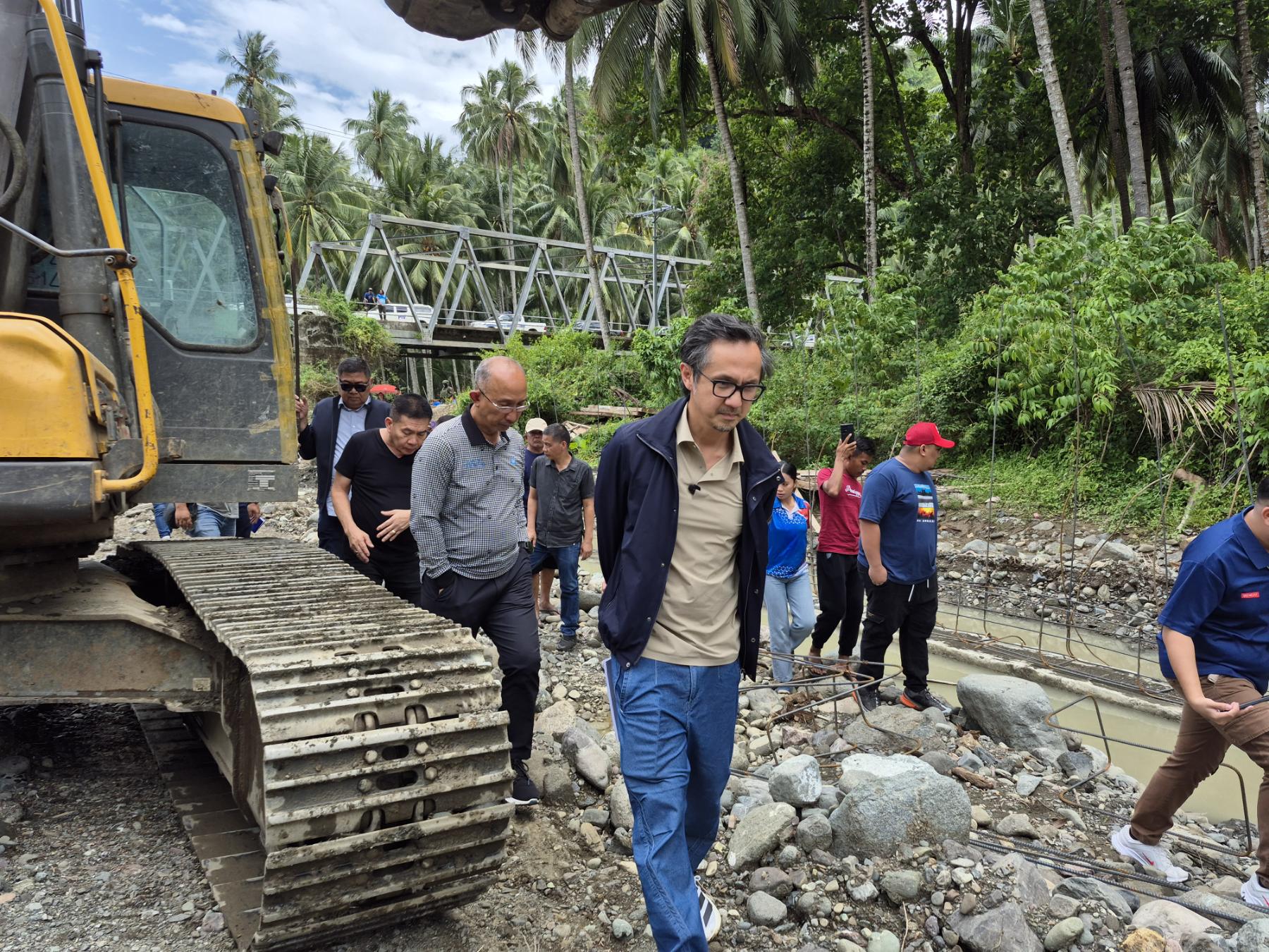 Dizon tells Davao execs: Explain ‘ghost project’