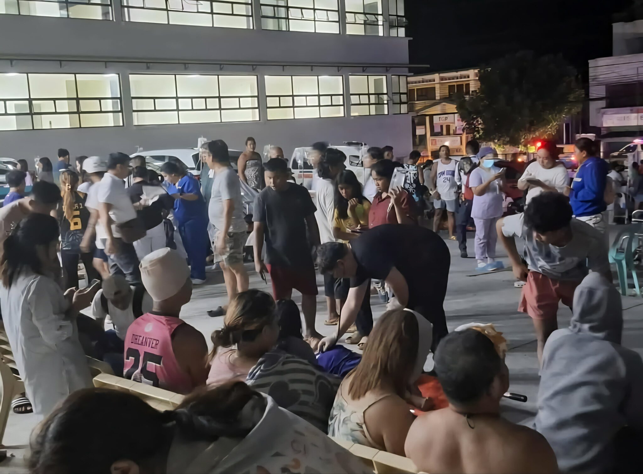 DOH sends team to quake-hit Bogo; Cebu calls for med volunteers