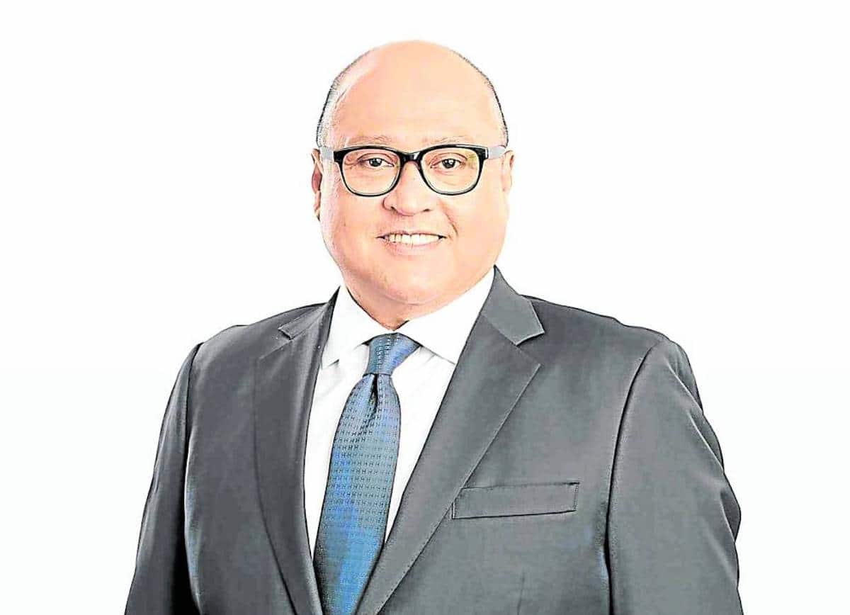 GSIS execs seek chief’s exit over P 8.8 billion losses