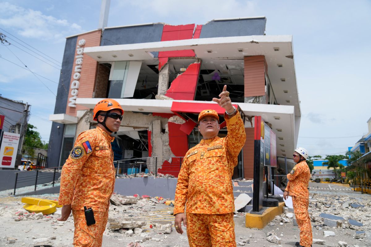 Aftershocks strike off Bogo City, Manay