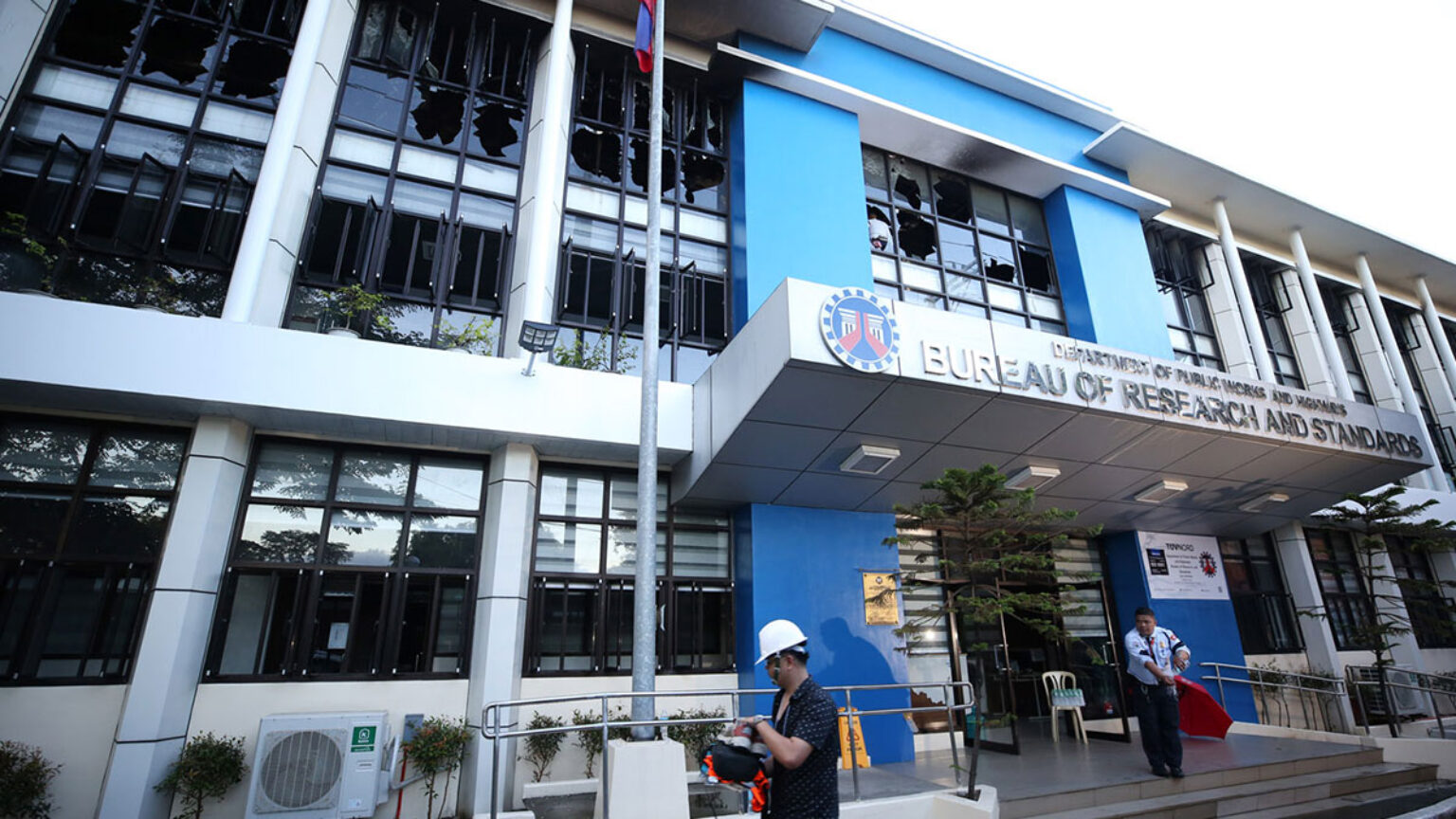 DPWH: Papers on flood projects safe