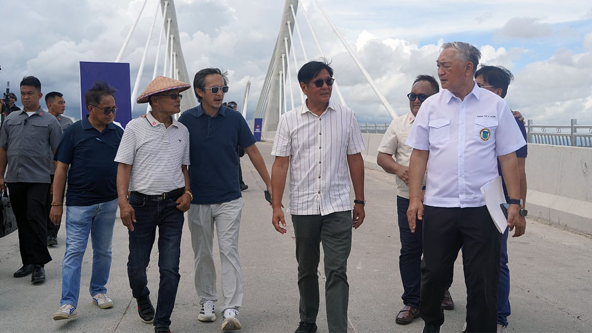 Marcos unveils key Cagayan projects to spur trade, food security