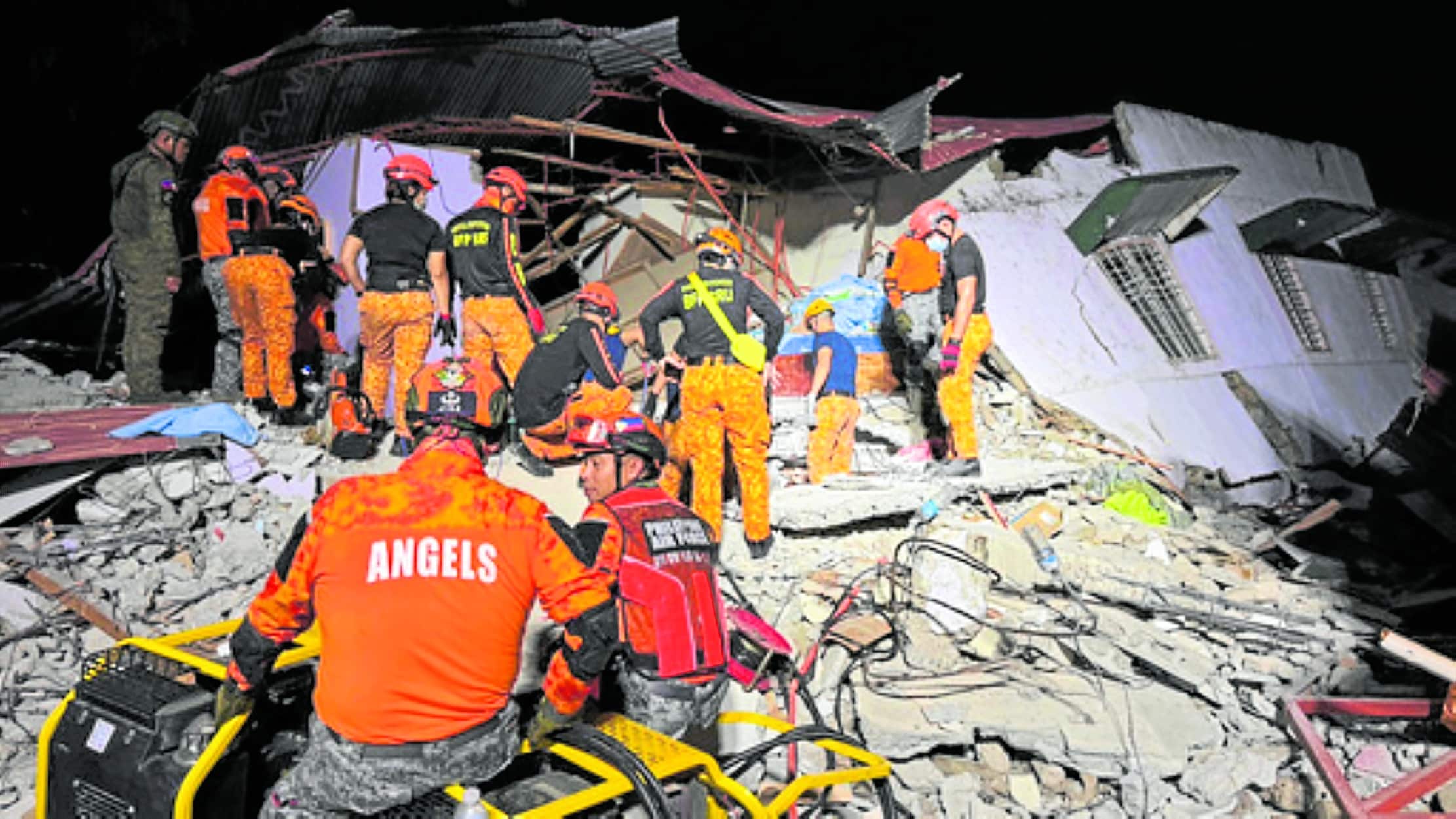 72 dead in Cebu earthquake; survivors cry lack of food, water
