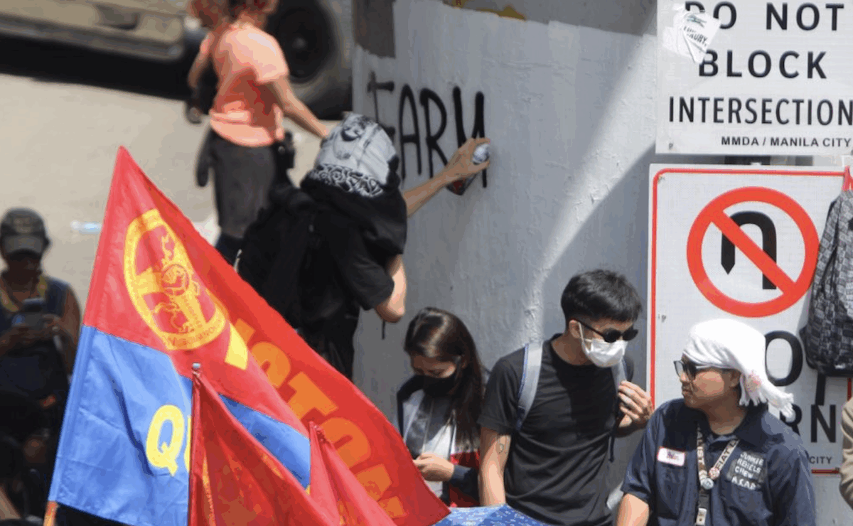 1 nabbed for vandalism at Mendiola rally; groups decry arrest