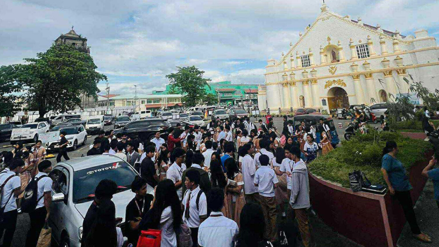 Magnitude 5.2 earthquake jolts Ilocos Norte