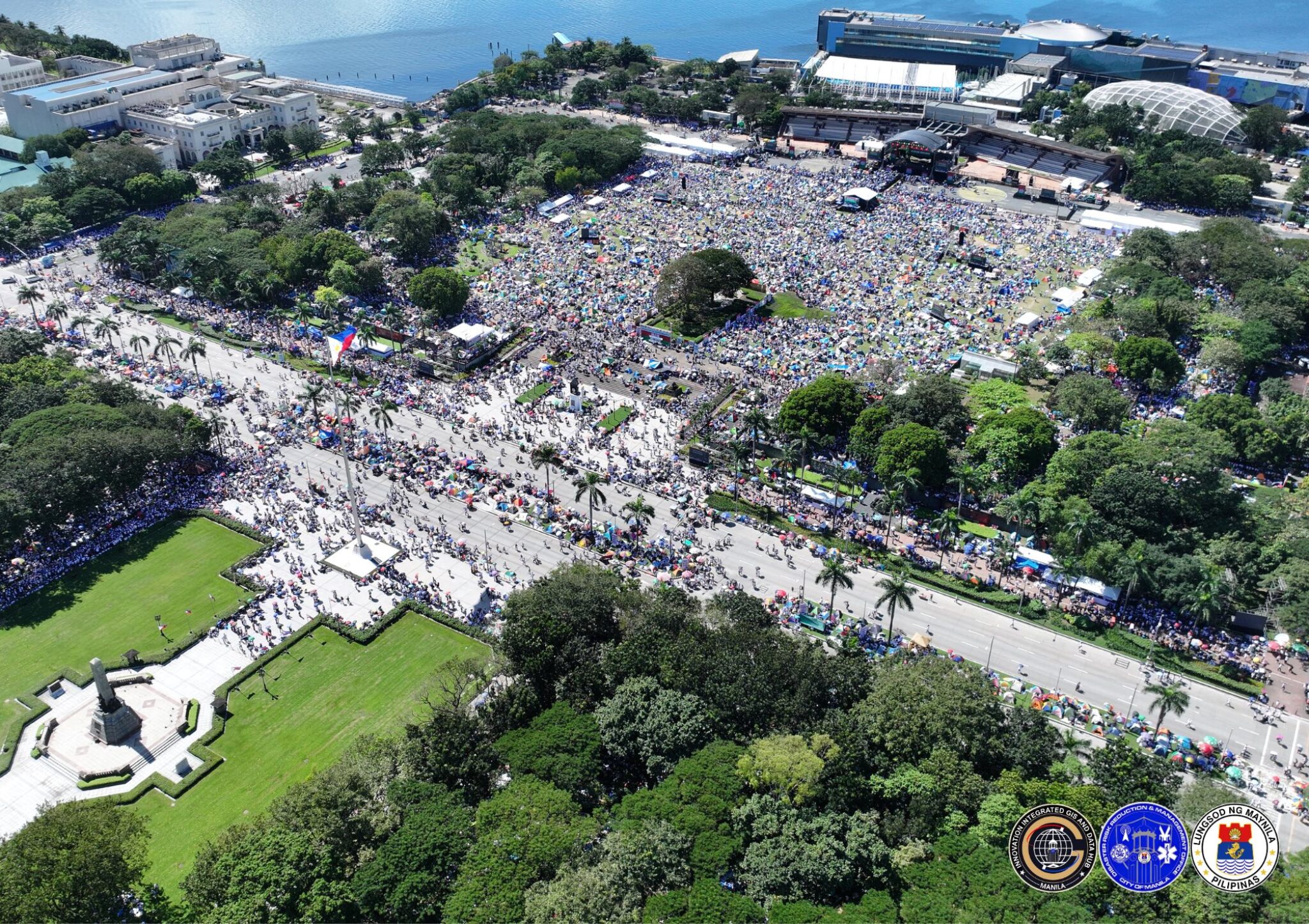 INC's anti-corruption rally draws over 300,000 in Manila