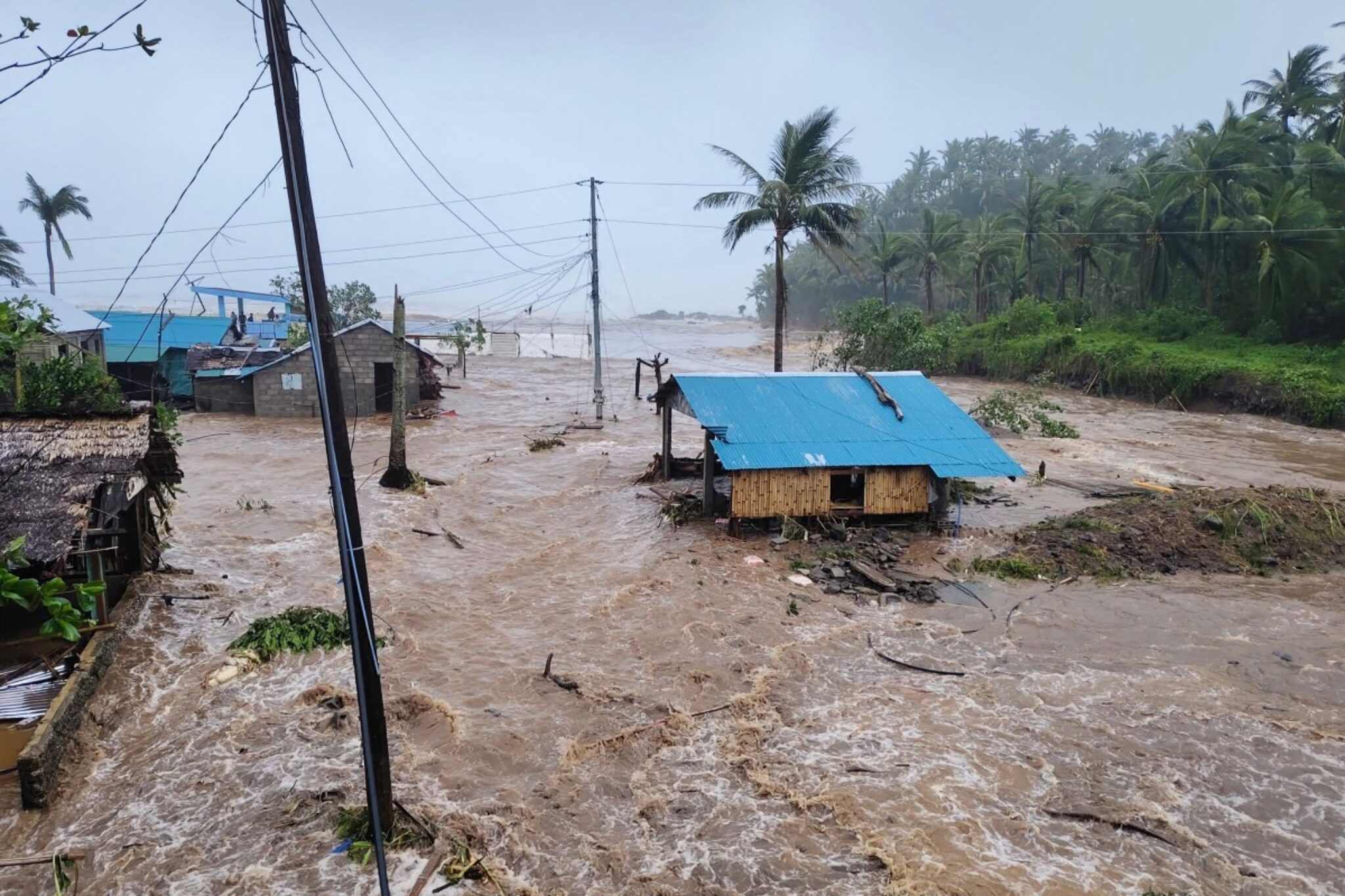 132 areas remain flooded due to Typhoon Uwan – NDRRMC