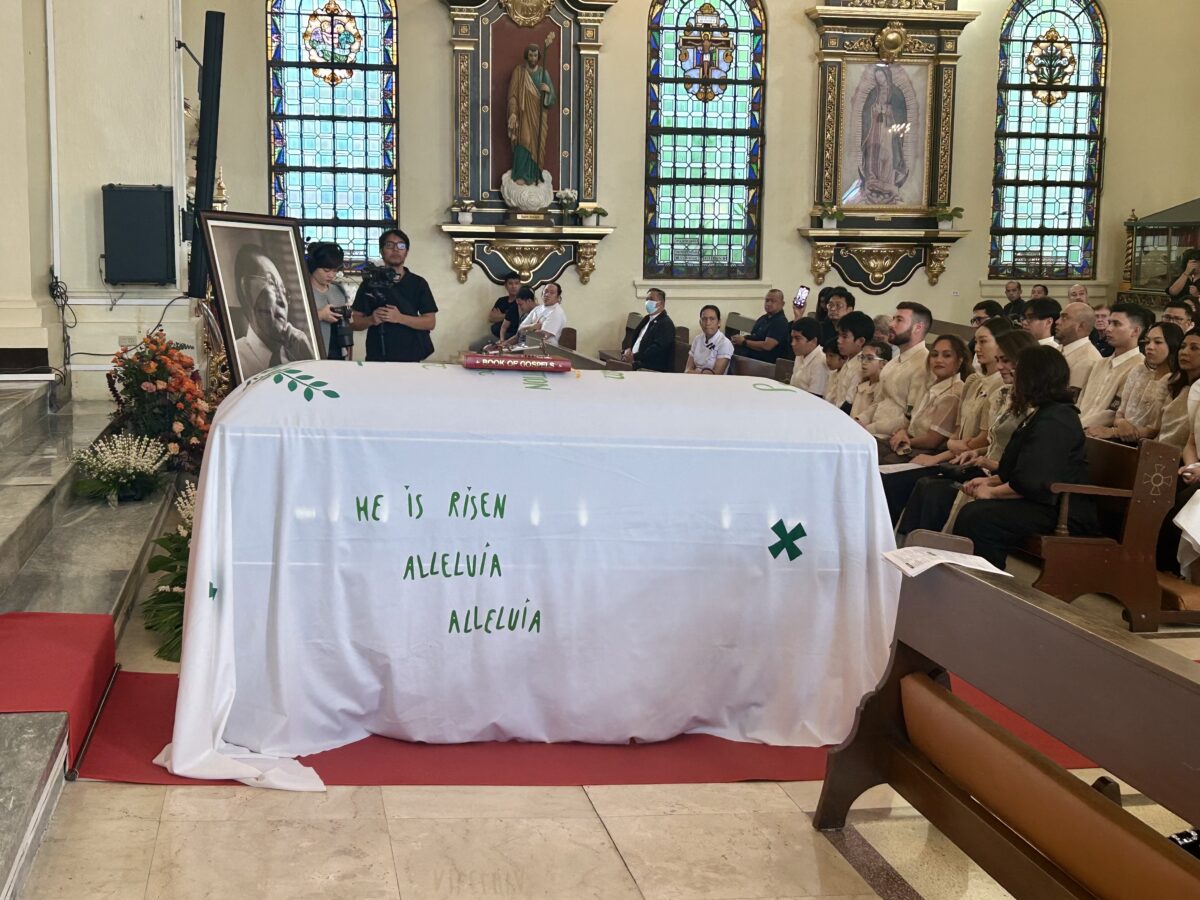 LOOK: Funeral Mass held for JPE ahead of burial