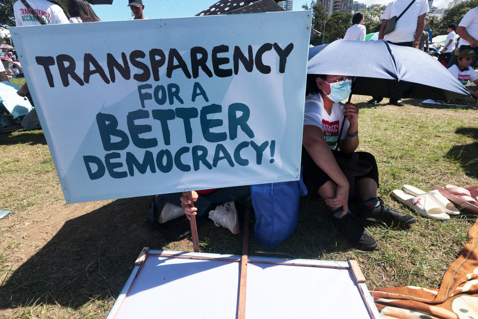 Marcoleta hits flood control probes in INC ‘rally for transparency’