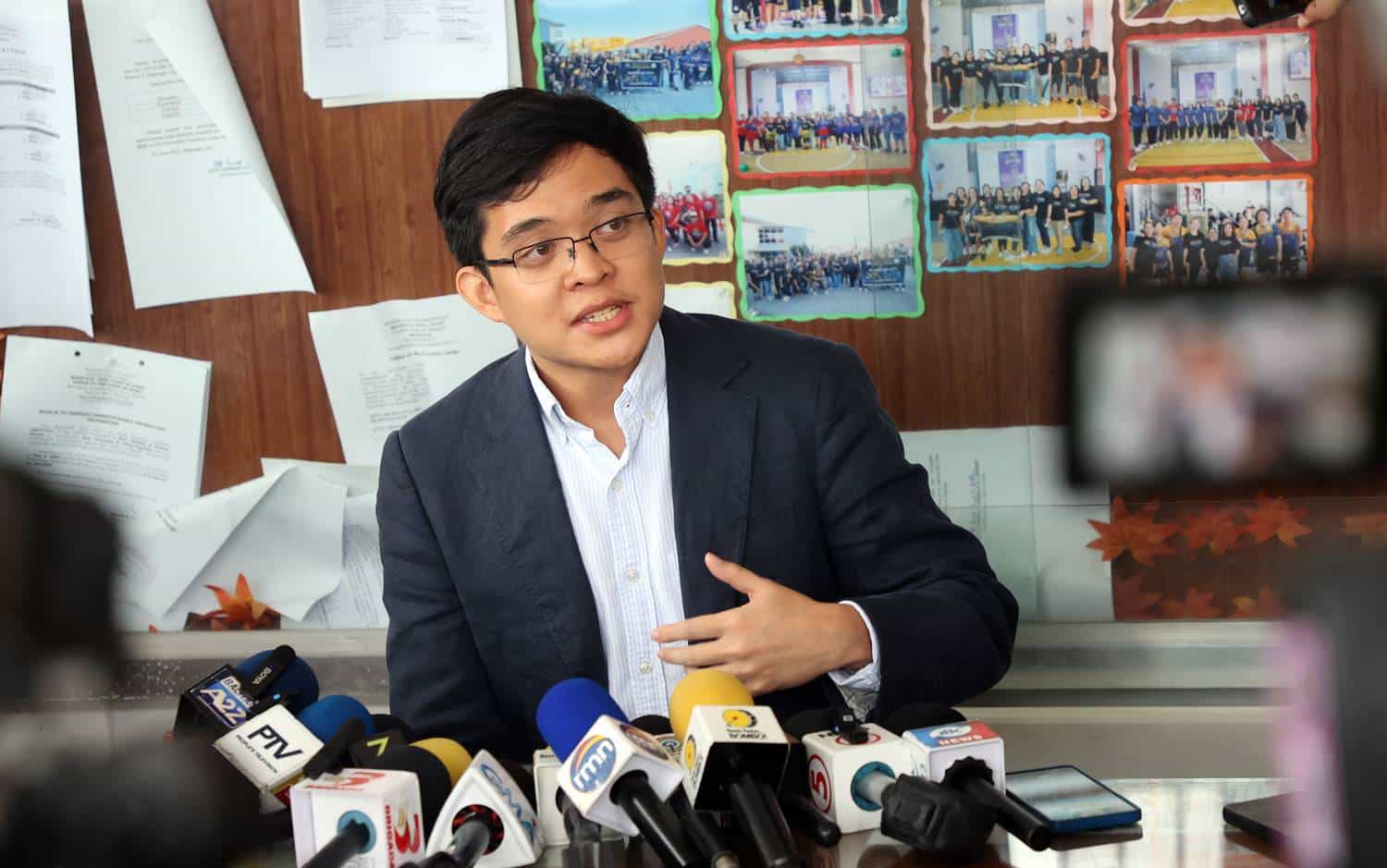 Leviste denies illegally taking Cabral files; ‘they were given’