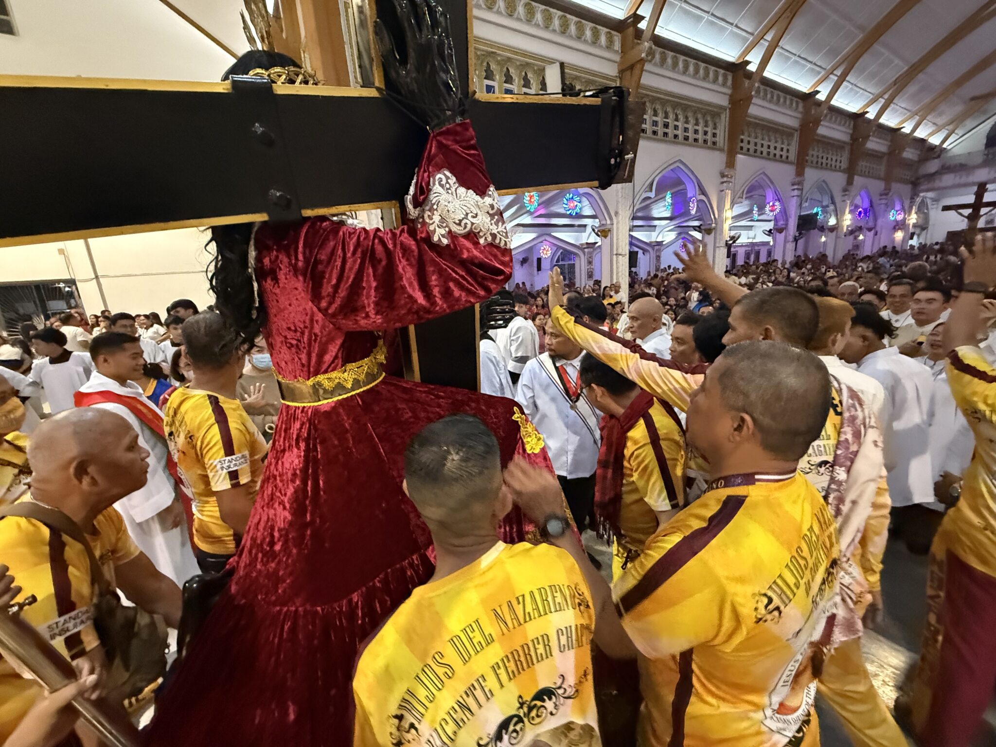 Nazareno 2026: CDO devotees pray for justice amid corruption issues ...