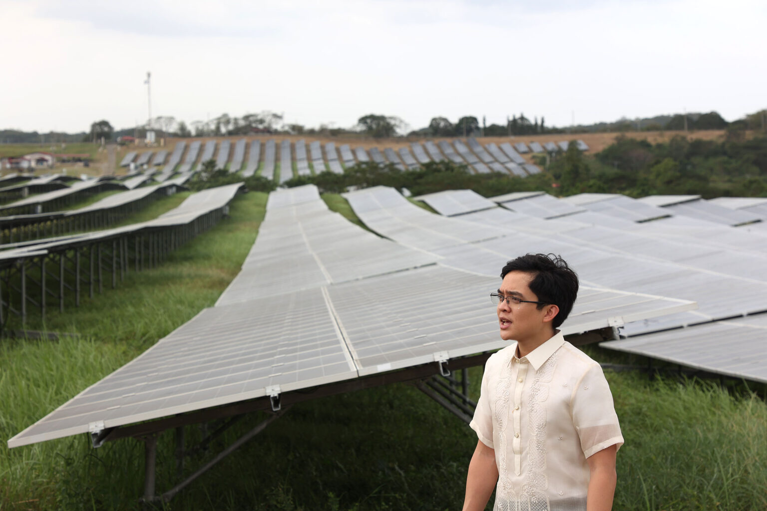 Leviste files P111 million libel raps vs Palace spox Castro