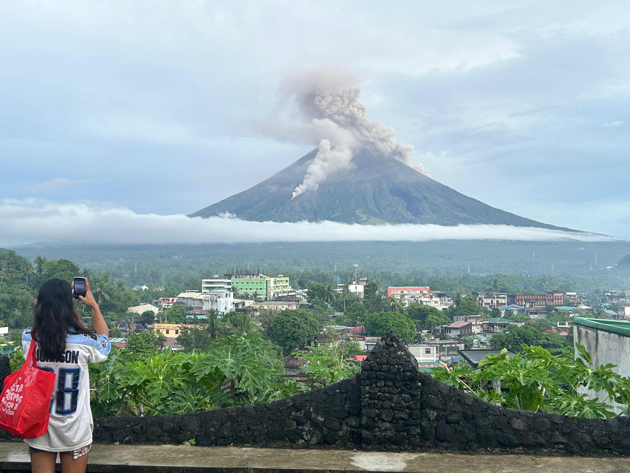 DSWD calls on residents near Mayon to stay alert, evacuate if told