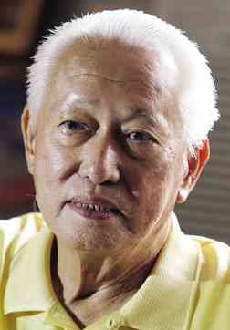 Alfredo Lim files COC, guns for Manila mayorship anew | Inquirer News