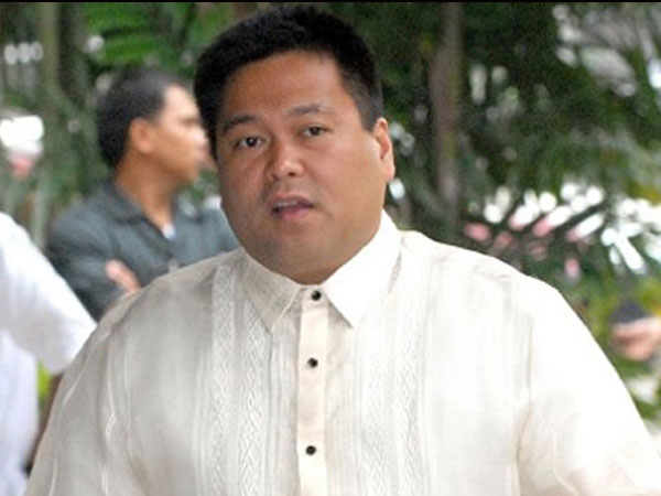 JV Ejercito blames rivals in firearms deal graft rap | Inquirer News