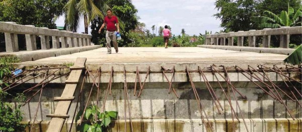 DPWH to finish Zamboanga City bridge funded by pork barrel | Inquirer News