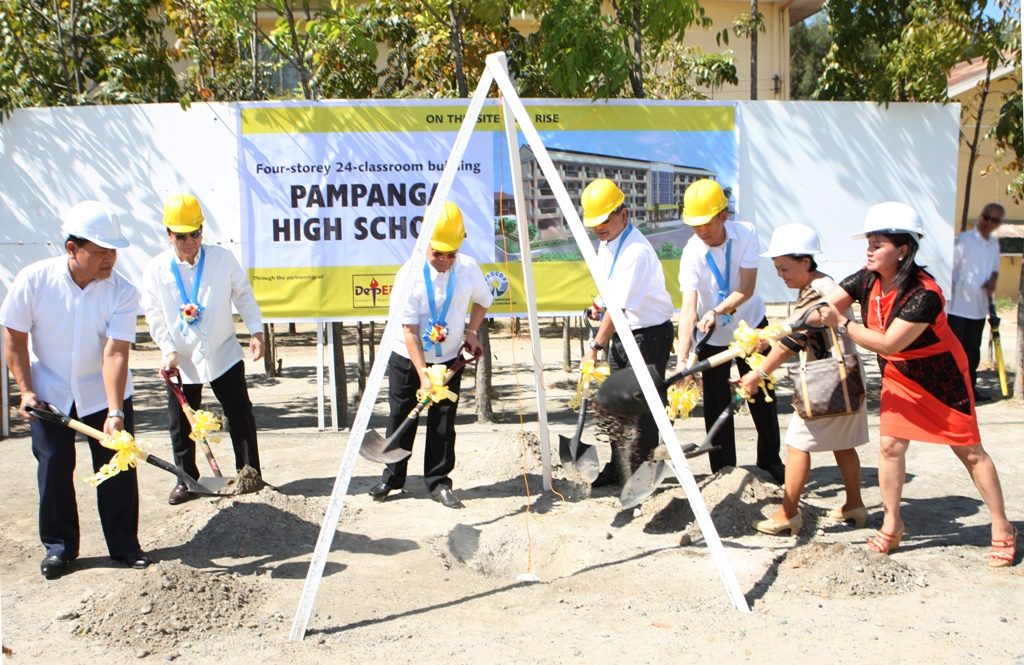 Pampanga, Malabon public schools getting new classrooms from Pagcor ...